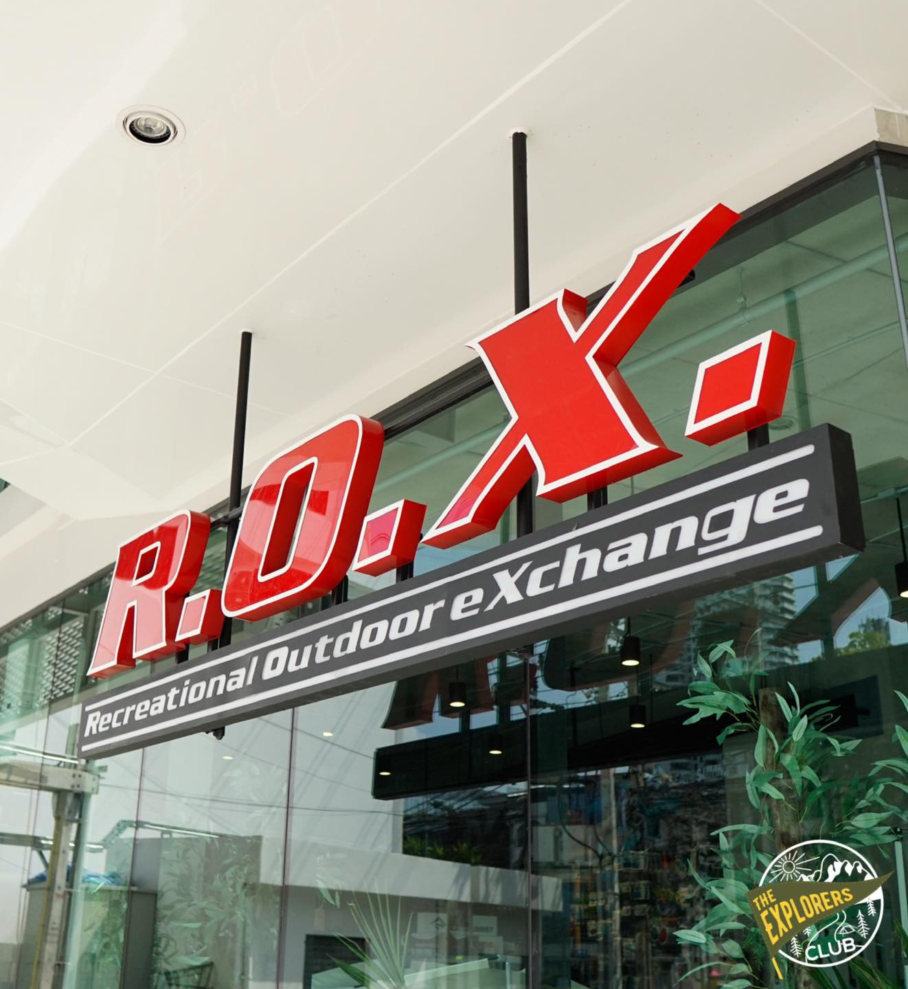 เหตุผลที่ควรไปช้อปอุปกรณ์แคมปิ้งเดินป่าที่ R.O.X. Flagship Store พระราม 3